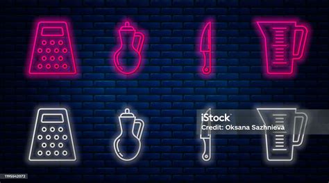 올리브 오일 나이프 강판 및 측정 컵의 세트 라인 병 벽돌 벽에 빛나는 네온 아이콘입니다 벡터 강철에 대한 스톡 벡터 아트 및