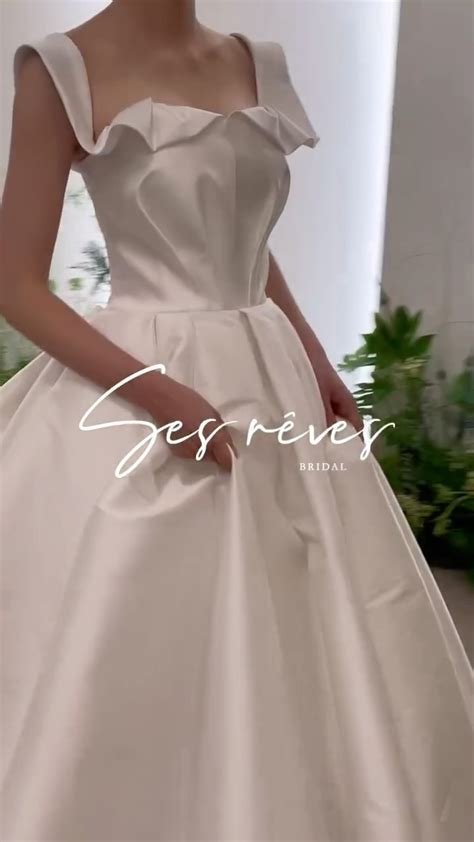 대구웨딩샵 아뜰리에레이나 ⠀ 𝗔𝗧𝗘𝗟𝗜𝗘𝗥 𝗥𝗔𝗜𝗡𝗔 ⠀ ⠀ ⠀ ⠀ 레이스와 맑은 비즈감이 더해져 더 화사하고 더 사랑스러운