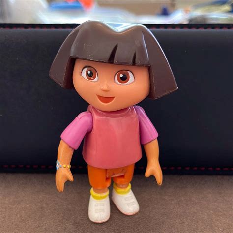 Mattel Viacom Dora The Explorer 3 5 Figure Pink Toy Joints Move On