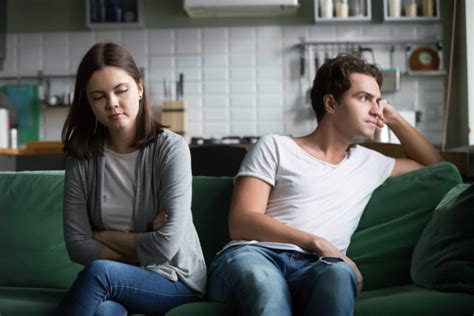 Hal Ini Bikin Cewek Jadi Membosankan Di Mata Cowok Kumparan Com