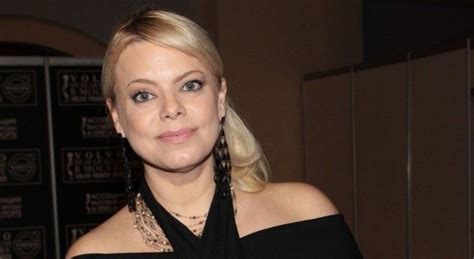 Красная шапочка — Яна Поплавская поделилась фотографией красавца сына