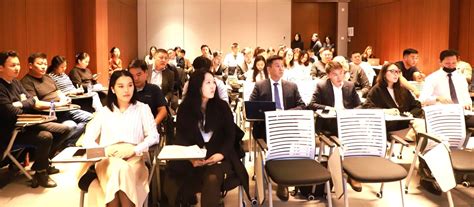 Уул уурхайн бүтээгдэхүүний биржийн арилжааны зуучлагчийн үйл ажиллагаа