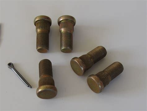 Knott Avonride Replacement Wheel Studs 58 Unf X 37mm 574005 Trailer