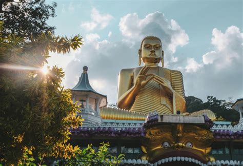 Bak Full Moon Poya Day 2026 How Sri Lanka Celebrates It