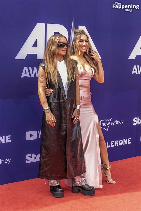 Chrishell Stause Cleavage 13 Photos The Fappening Stars