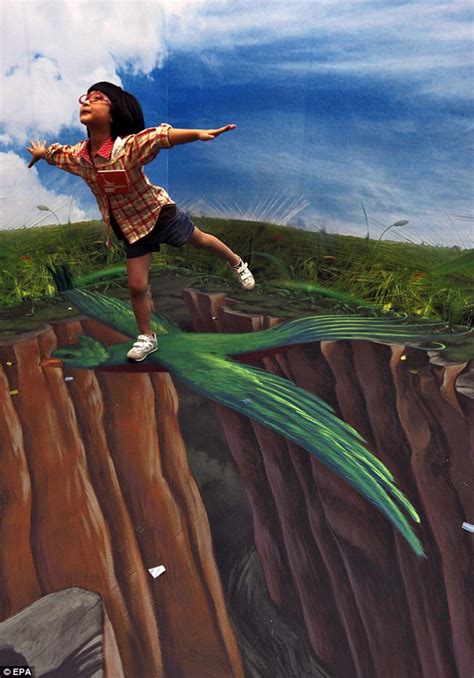 Artist Turns Pavements Into Surreal 3d Adventures Where Youre The Star