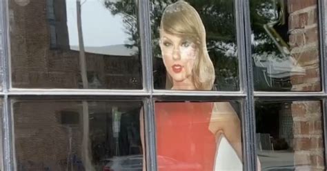 Taylor Swift Cardboard Cutout Returns To Downtown Tulsa Restaurant