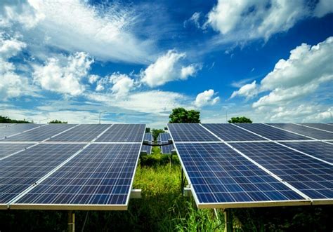 تامین بخشی از برق از طریق سامانه‌های خورشیدی شرکت ایده آل طرح آویژه