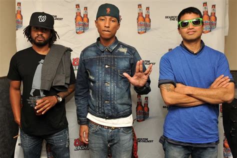 N E R D Debut Squeeze Me From The Spongebob Movie Sponge Out Of Water