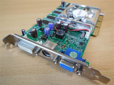 Leadtek Winfast A360 Le Td Geforce Fx5700le 256mb 128bit Ddr Vga Hdtv Out Dvi Agp Grafikkarte G433