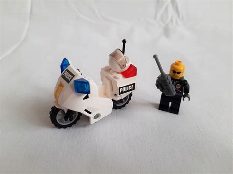 LEGO City 7235 Motocykl policyjny (KOMPLETNE) - 12303196699 - oficjalne ...