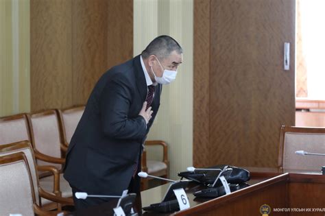 ТББХ Төрийн албаны зөвлөлийн орон тооны гишүүний үүрэгт ажлаас чөлөөлөх тогтоолын төслийг дэмжлээ