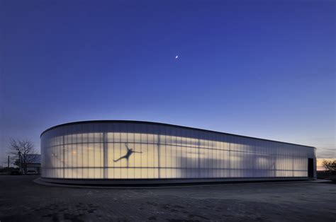 Galería De Edificios Linterna 12 Edificios Que Sacan Partido De Sus