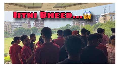 Class Ke Bich Me Lagi Bheed😨 Chitkara University Vlog62 Teja Vlogs Chitkarauniversity