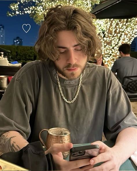 Cellbit Hot Anime Guys I Have No Friends Youtubers