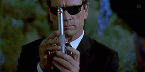 20 Best Sci Fi Gadgets In Film And Tv