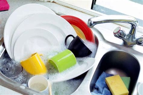 Sai lầm chết người nhiều người hay mắc phải khi rửa chén bát Báo Kinh tế Đô thị
