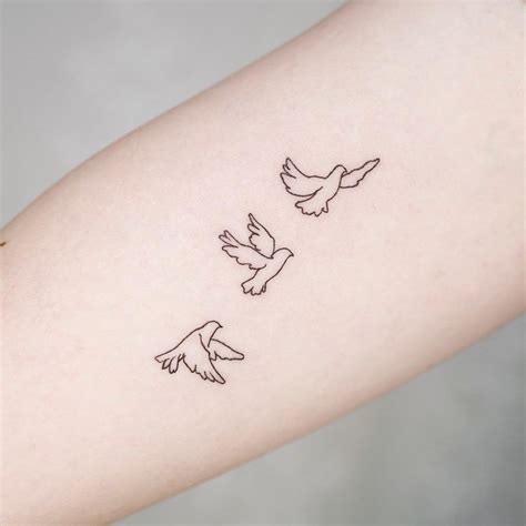Three Doves Tattoo Flying Doves Tattoo 3 Doves Tattoo Tiny Bird Tattoos