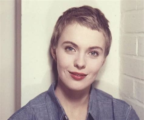 Jean Seberg Biography Facts Tagli Di Capelli Tagli Per Capelli