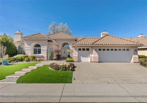 Single And One Story Homes In Roseville Ca For Sale Redfin