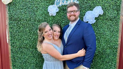 Two Headed Girl Married Who Is Two Headed Girl Married To Nayag Spot