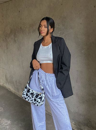 Picnic Rock Bucket Hat