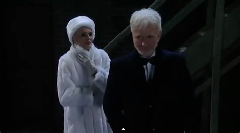 General Hospital Fashion Get Helena Cassadines Faux Fur Coat And Hat
