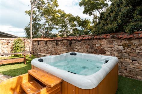 Галерия Вила Апия