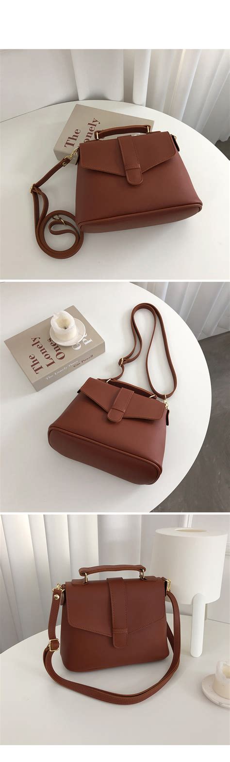 데일리바인 당일발송 6col 데일리 베이직 미디움 시티백 인기 추천 하객룩 스퀘어백 플리츠 원피스 데이트룩 나들이 소풍가방 손가방 여성 크로스백 탑핸들 토드백 Mo2155