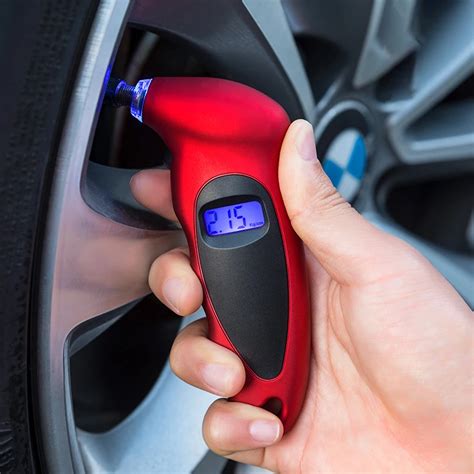 Автомобильный манометр с подсветкой высокоточный цифровой измеритель давления в шинах с ЖК