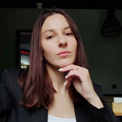 Для мене сон у якому я не можу прокинутись тільки в інший сон це