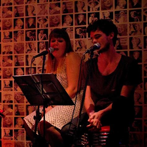 Cuarto Compartido Youtube