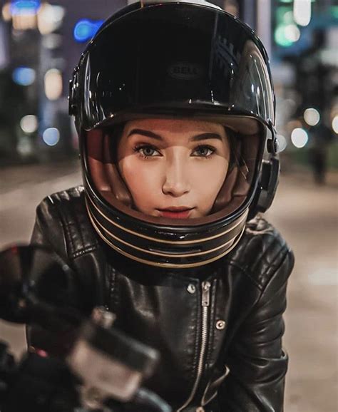 Pin By Kousuke Kato On Motorcycle Vintage Helmet Motorcycle Girl