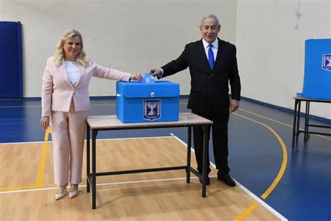 Israel Election Netanyahu Suffers Devastating Blow After Hard Right