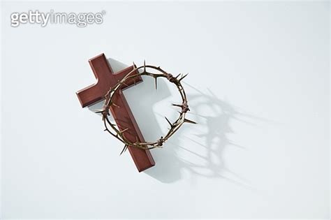 종교 기독교 기도 커뮤니케이션컨셉 찬양 감사 감사기도 성경말씀 기독교용어 회개 성경 성서 천주교 사람없음 십자가 가시면류관 이미지