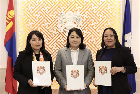 Нэг цэгийн үйлчилгээний төвүүд эх хүүхдийн өрөөтэй болно Өглөө мн