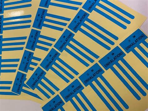 배관스티커 끝에 접착력이 없어서 바람이 들어가는지 나오는지 확인할수있는 배기팬스티커 급기팬스티커 흡기팬스티커 배관스티커 등 필요하신만큼 소량주문제작 하실 수 있습니다