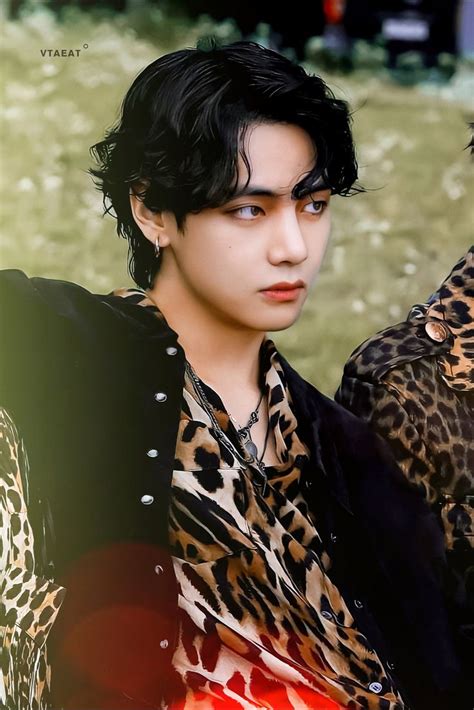 Vtaeat On Twitter Kim Taehyung Bts Taehyung Taehyung Photoshoot