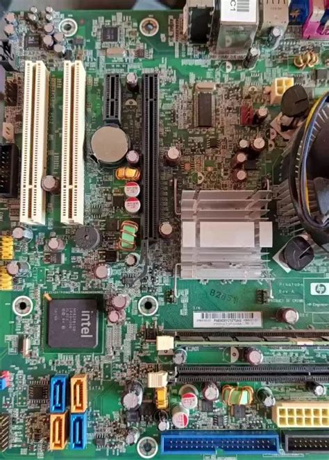 Intel Hp Laptop Motherboard At Best Price In Kolkata Id