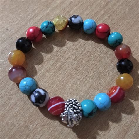 ნათიას ხელნაკეთი ნივთები