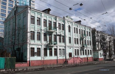 ул. Юрия Ильенко, 14