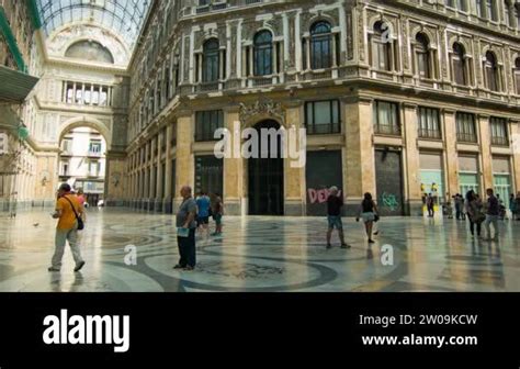 Italian Classical Architecture Stock Videos And Footage Hd And 4k Video Clips Alamy