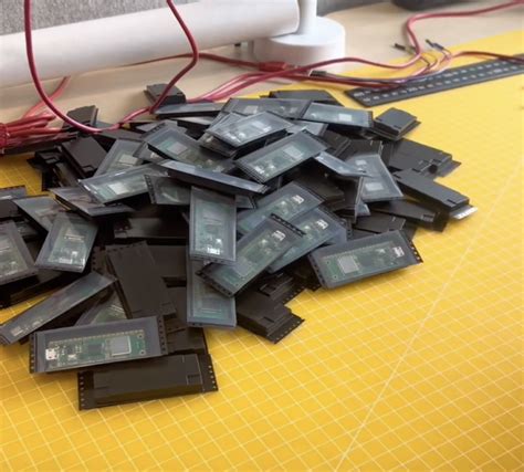 Autoflash Multiple Raspberry Pi Picos In No Time At All Raspberry Pi
