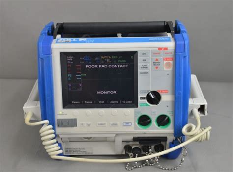 Used Zoll M Series Cct Biphasic 200j Defibrillator Monitor Ecg Masimo Spo2 Co2 Nibp Temp