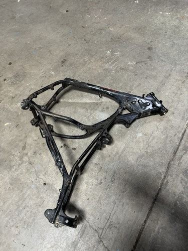1981 81 Yamaha Yz250 Yz 250 Oem Ttl3 Main Frame Body Assembly Chassis