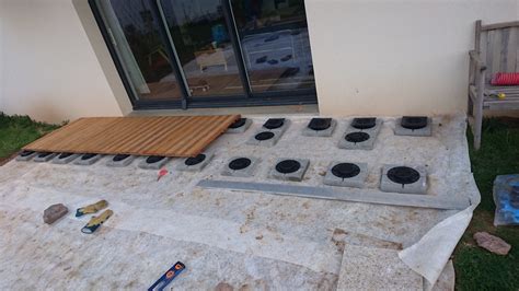 Pose Terrasse Bois Sur Plot Sol Meuble