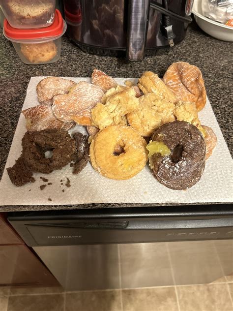 Twin Donuts 3 99 R Toogoodtogo