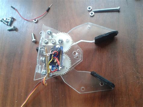 Robotic Arm Arduino Controlled 8 Steps Instructables