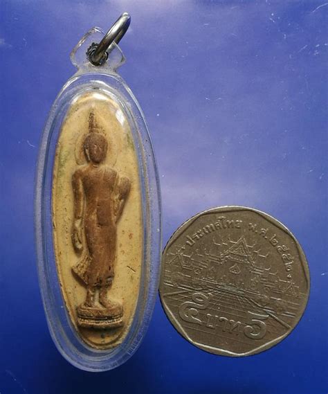 พระลีลาเนื้อดิน25ศตวรวษ พ ศ 2500 เป็นพระมีพิธีพุทธาภิเษก ที่ยิ่งใหญ่ที่สุดในเมืองไทย เกจิดังยุค