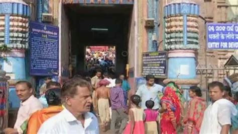 Relief For Local Devotees As Entry Norm Relaxed At Puri Srimandir